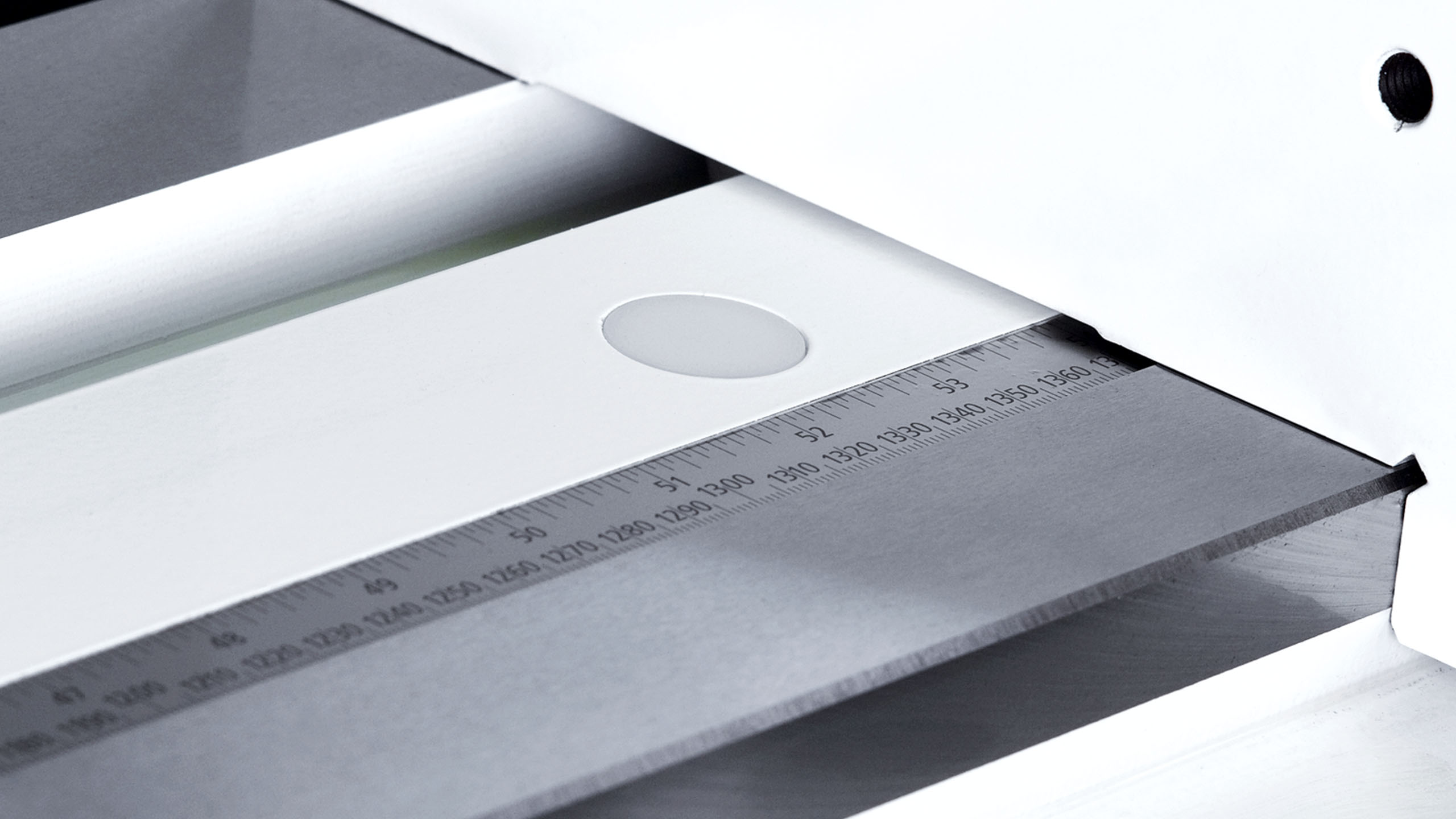 S33 | UNITED GRINDING